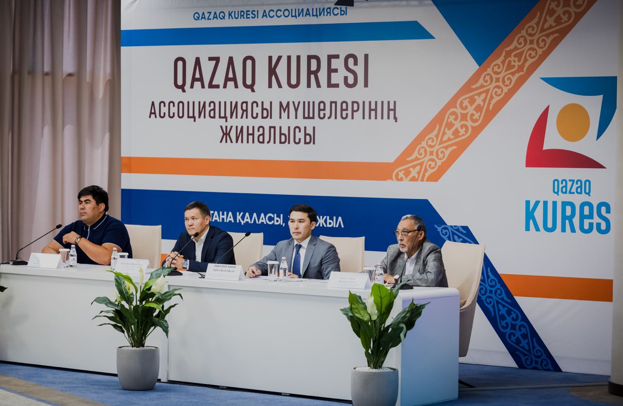 Qazaq Kuresi Association welcomes New President - TuraNews