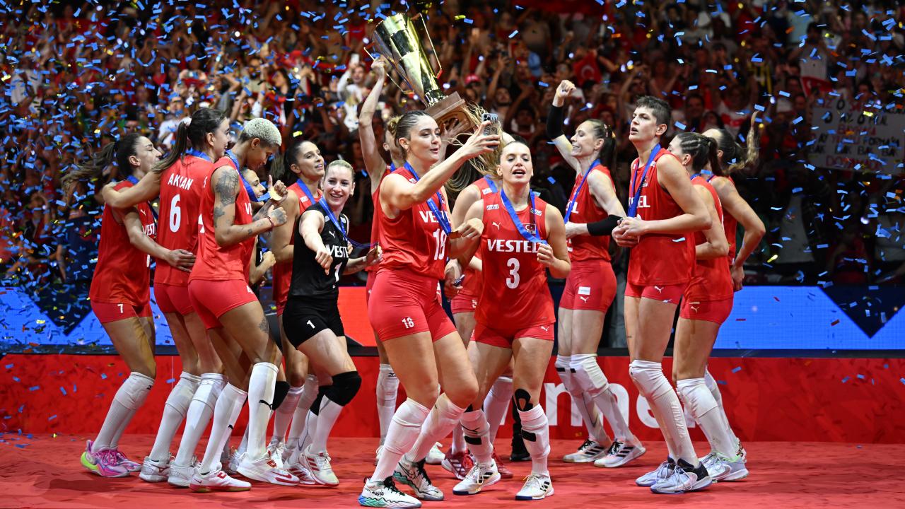 Turkish women's volleyball team wins European Championship - TuraNews
