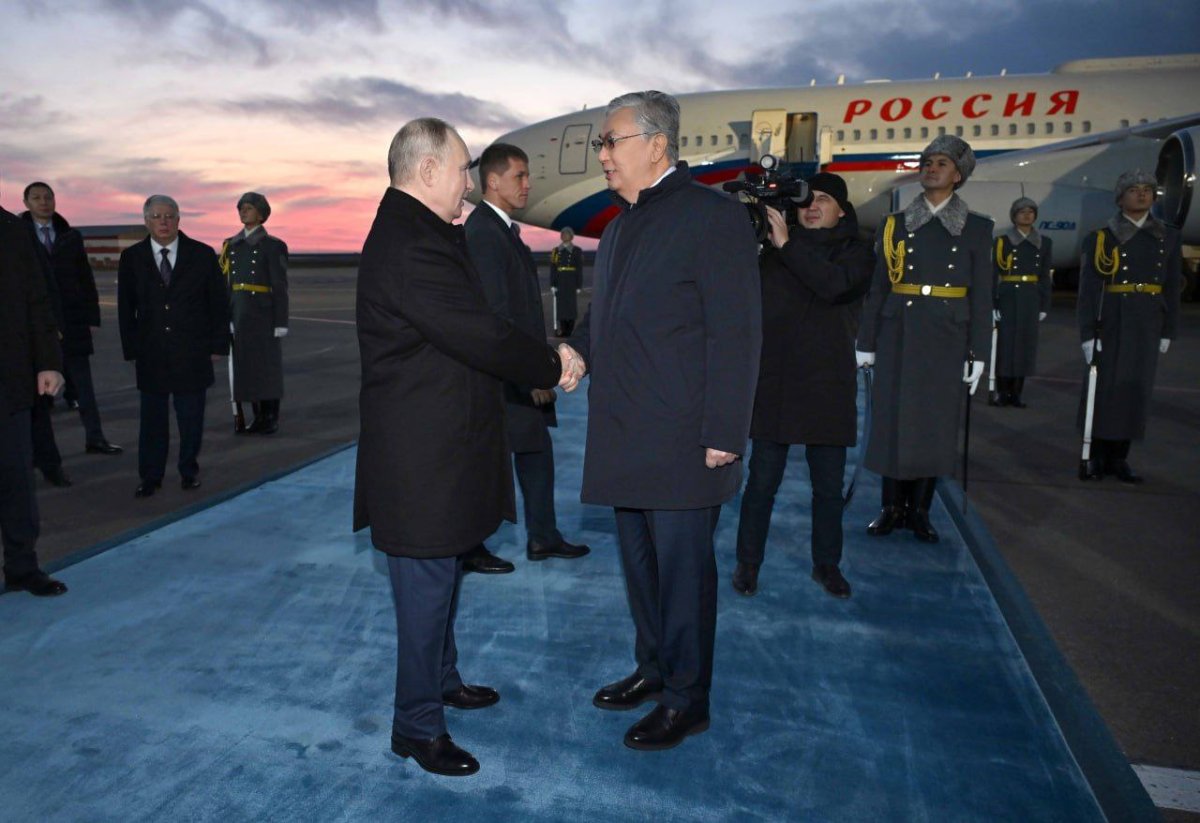 Russian President Vladimir Putin Arrives in Kazakhstan for Official ...